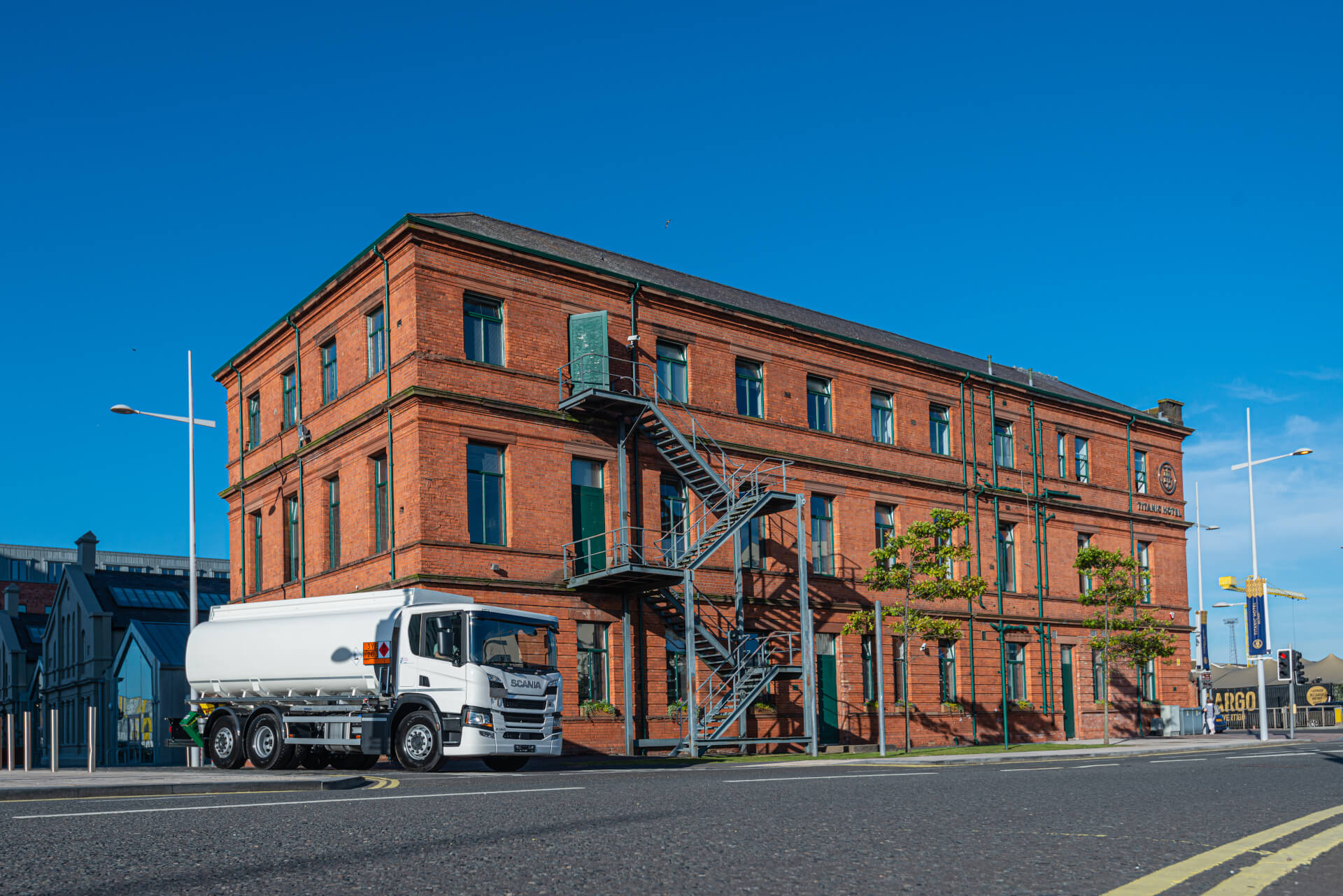 About TankerTrade.com | Leading UK Tanker Dealer